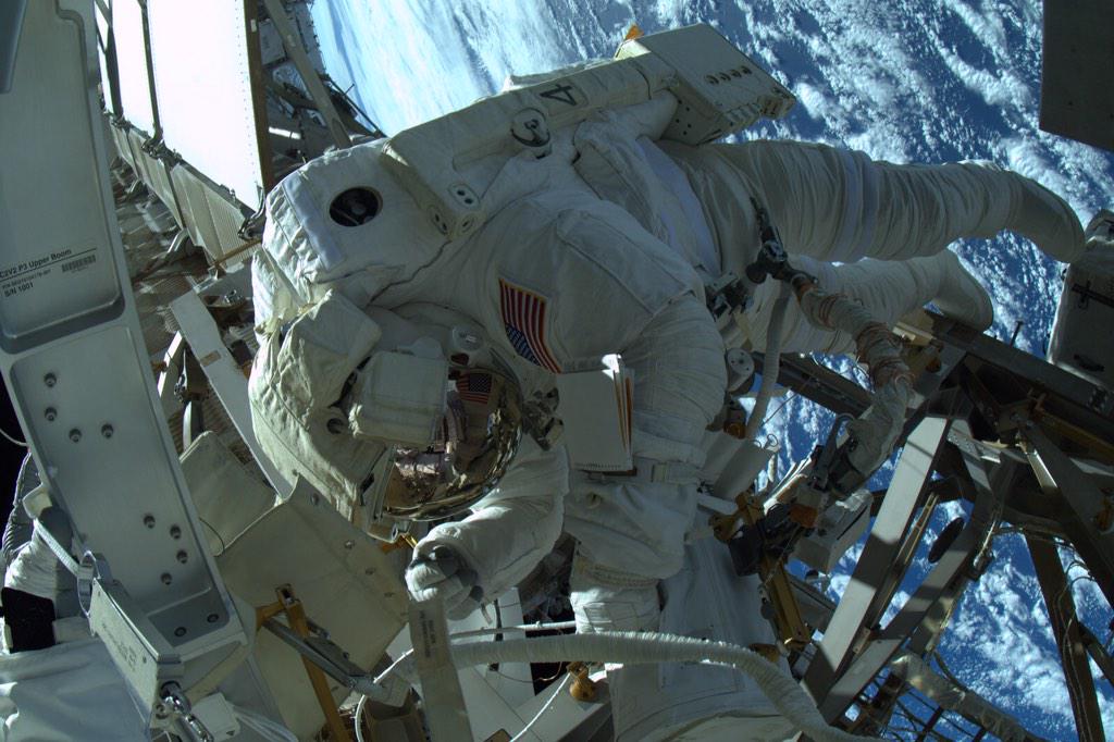 eva3-6 – Rêves d'Espace